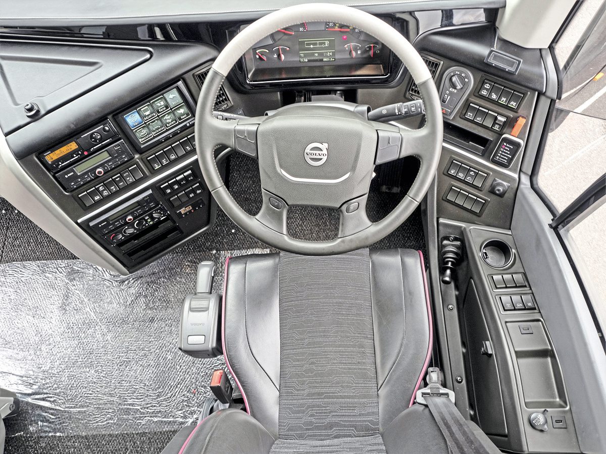 Volvo 9000 serija - turistički autobus budućnosti? - Autobusi ...